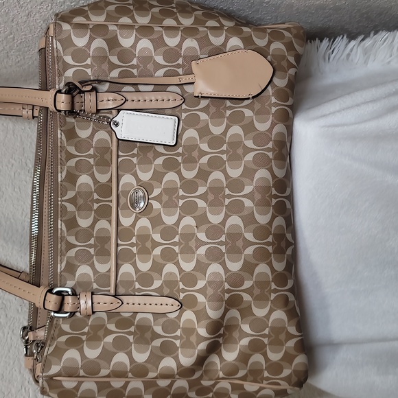 Coach | Bags | Coach Payton Shoulder Bag | Poshmark